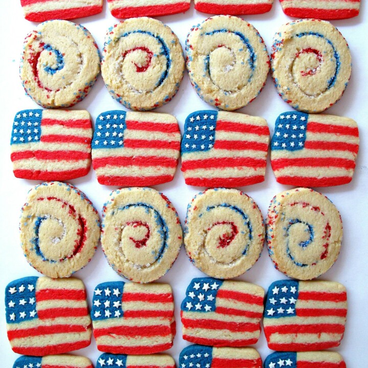 Spiral Sparkler and Flag Cookies - The Monday Box