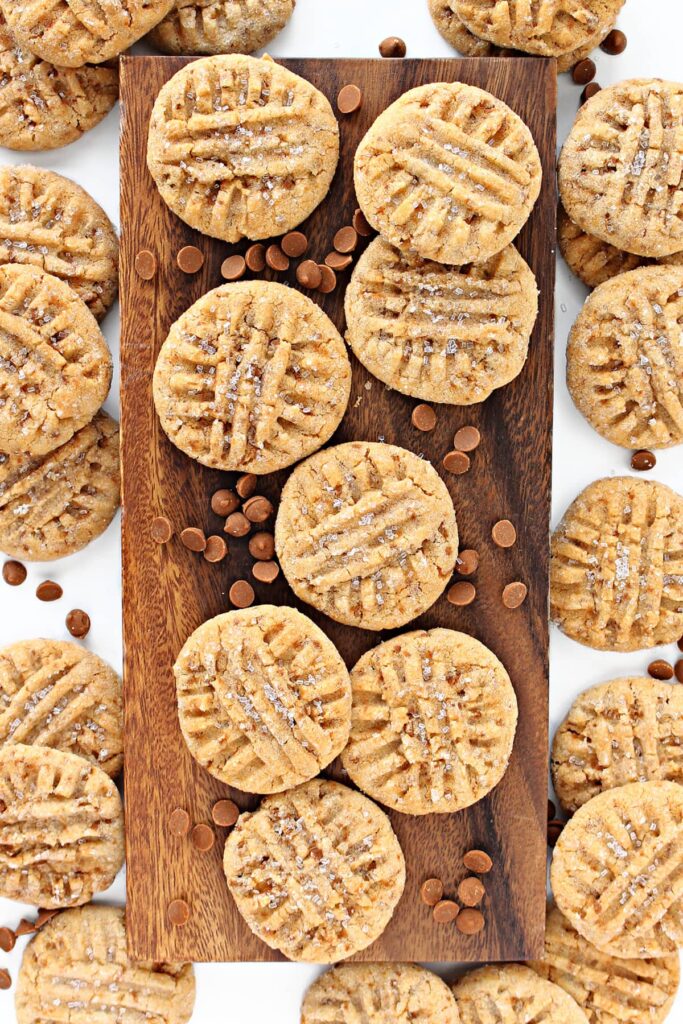 Cinnamon Divinity Cookies - The Monday Box