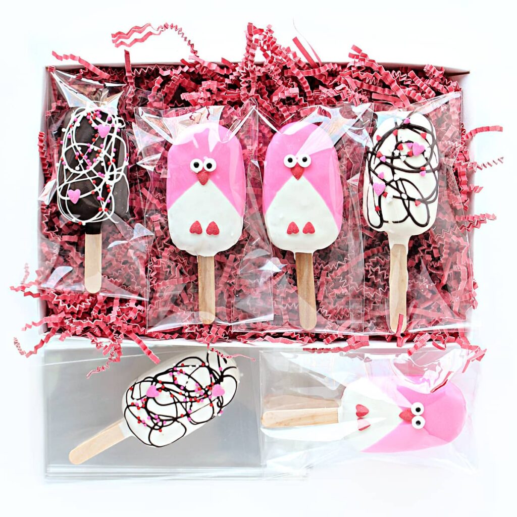 Valentine's Day Peanut Chews Candy Pops - The Monday Box